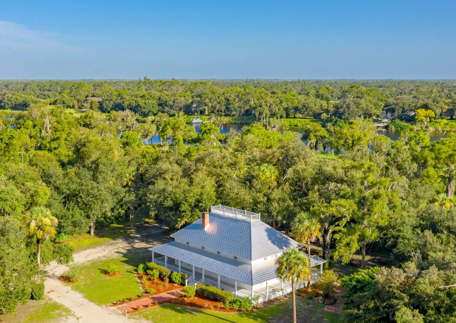 Beautiful Terne Roof on Historic Captain Hendry House | Spengler Industries