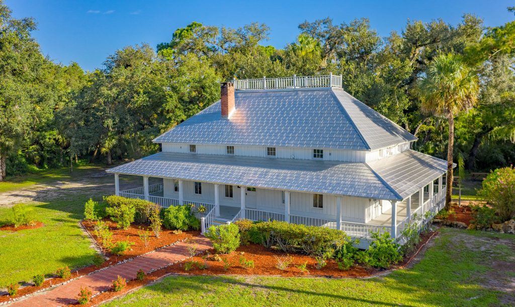 Beautiful Terne Roof on Historic Captain Hendry House | Spengler Industries