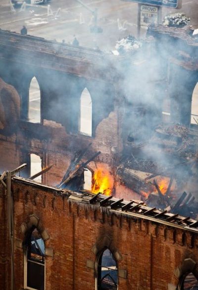 abstract roof lines on a radius roof | Spengler Industries